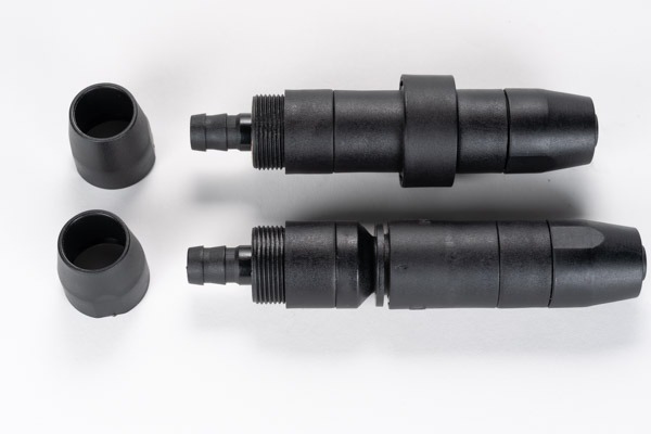 What are Quick Disconnect Fittings? | TITAN RIG PC Liquid Cooling Blog
